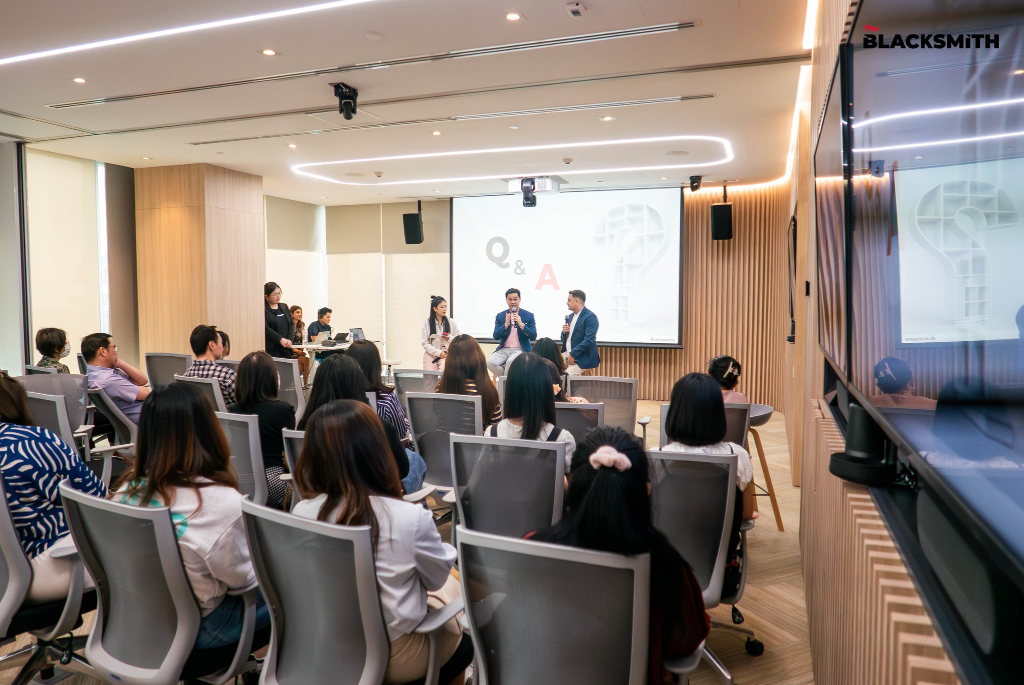 The Blacksmith ร่วมกับ Novartis Thailand เชิญ ดร.วิทย์ สิทธิเวคิน ร่วม ...